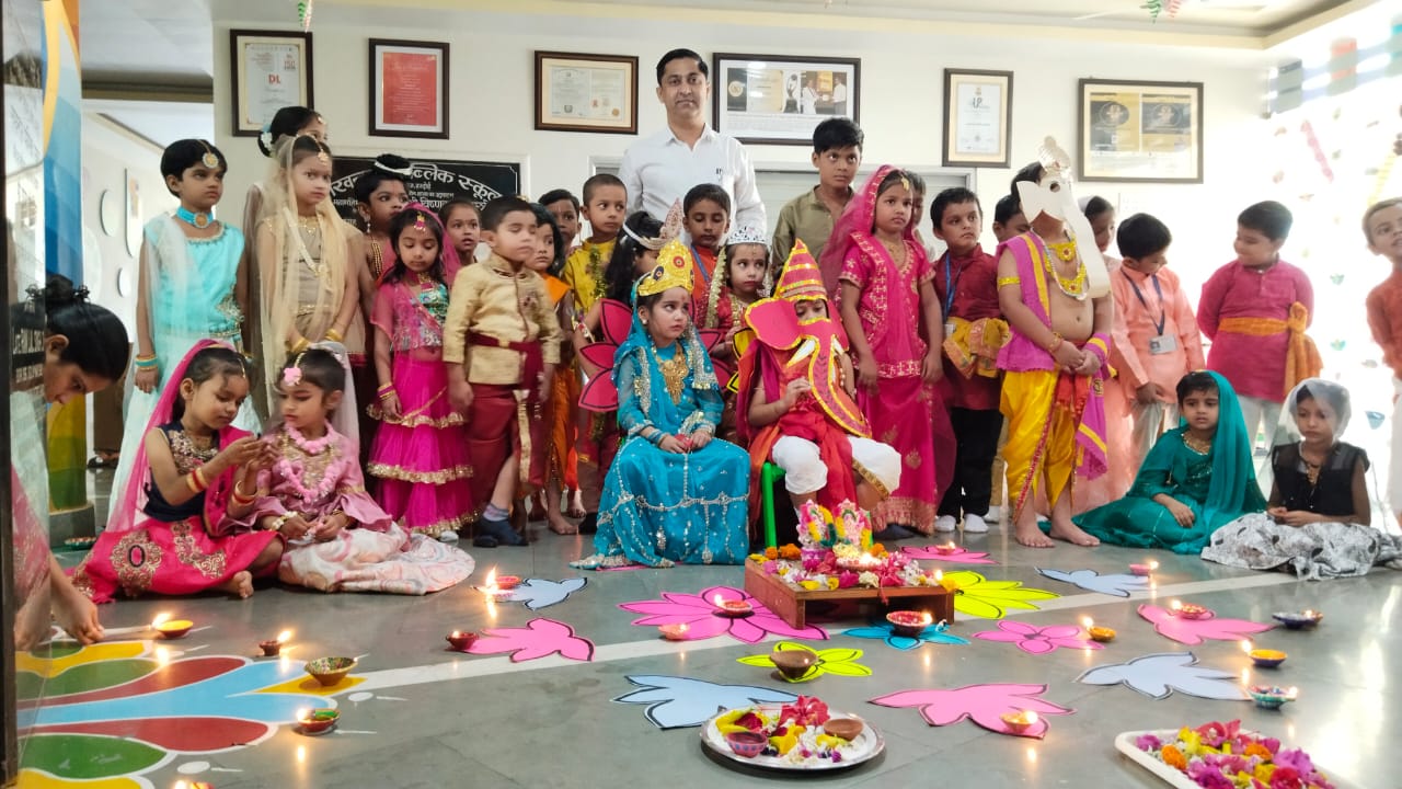 Lucknow Public Schools and Colleges